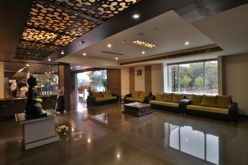 Hotel Allum, Bellary – Updated 2023 Prices