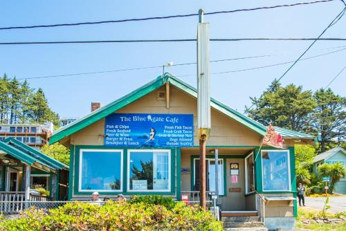 Oceanside Ocean Front Cabins, Oceanside – Updated 2023 Prices