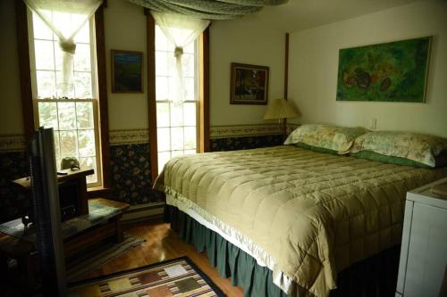 Fox Trot Cabin, Meadows of Dan (updated prices 2024)