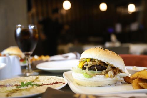 Paris Plaza Hotel, Erbil (updated prices 2025)