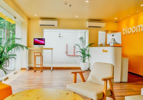 Bloom Hotel - Worli South Mumbai, Mumbai – Updated 2023 Prices