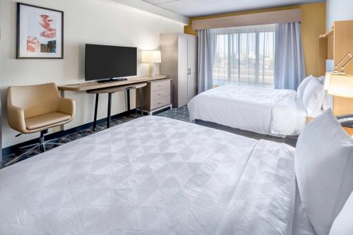 Holiday Inn & Suites Wausau-Rothschild by IHG, Rothschild (updated ...