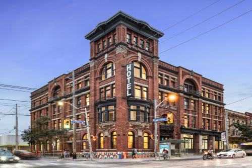 Gladstone House, Toronto (updated prices 2024)