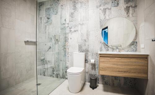 The Peakhurst, Peakhurst (updated prices 2024)