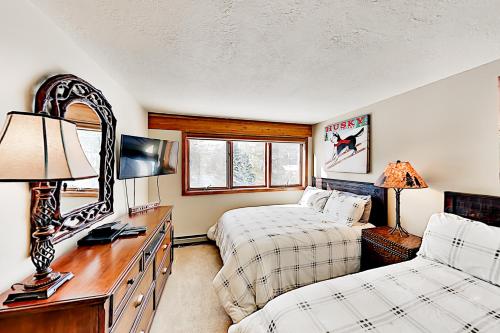 The Pines Condo Unit 2044, Keystone – Updated 2024 Prices