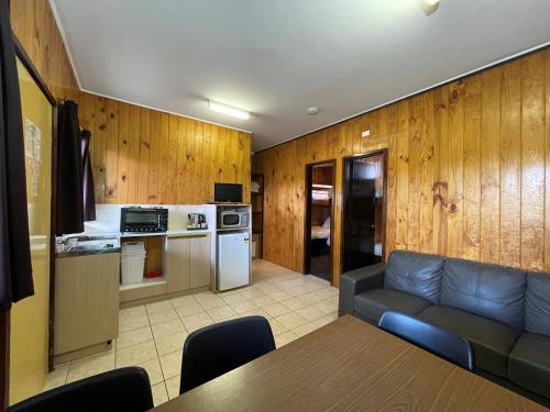 Southern Cross Motor Inn, Berridale (updated prices 2024)