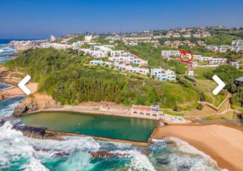 Santorini Ballito Kallisti- 3 Bedroom 2 bathroom a few steps from the ...