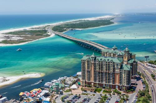 Emerald Grande, Destin (updated prices 2025)