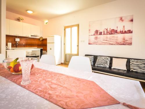 Holiday Home Marija by Interhome, Rovanjska (updated prices 2024)