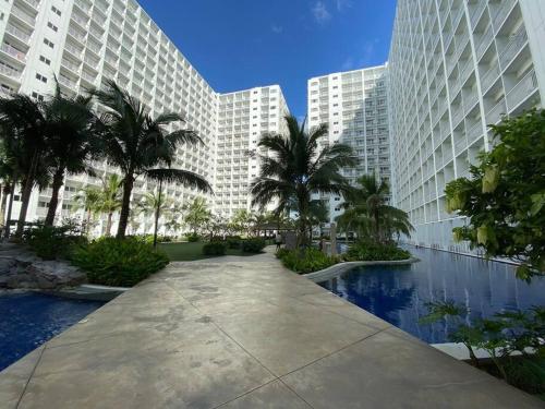 Cozy Space at Shore Residences in Tower D, Manila – Updated 2023 Prices