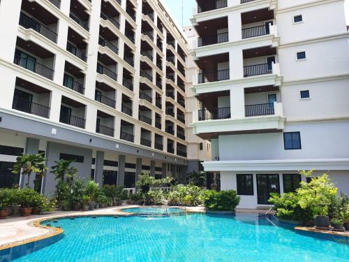 Mike Garden Resort - SHA EXTAR PLUS, Pattaya (updated prices 2025)
