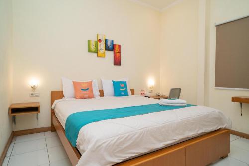 Sans Hotel Fif Fa Malang by RedDoorz, Malang – Updated 2024 Prices