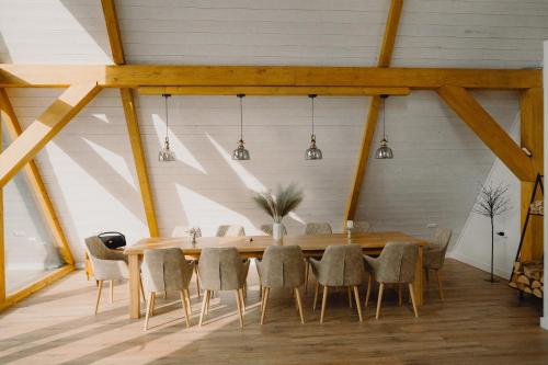 Treeline Cabins, Cădăreşti (updated prices 2024)