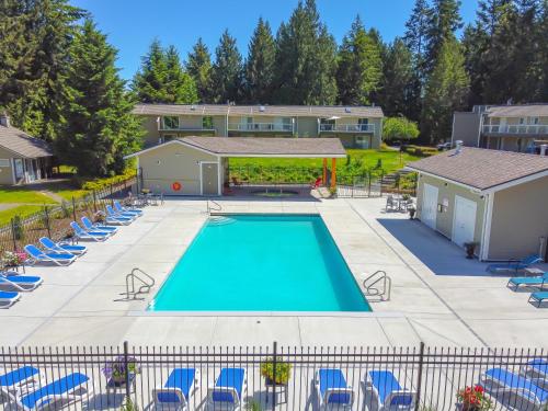 Ocean Trails Resort, Parksville (updated prices 2025)