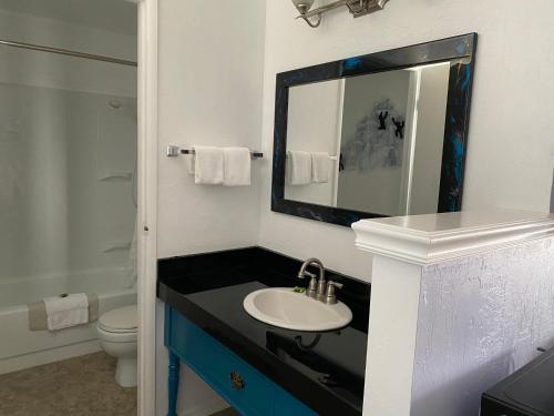 La Kris Inn, Bandon (updated prices 2024)