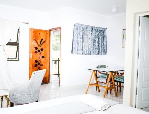 Happy Hen Guest Lodge, Bizana (updated prices 2024)