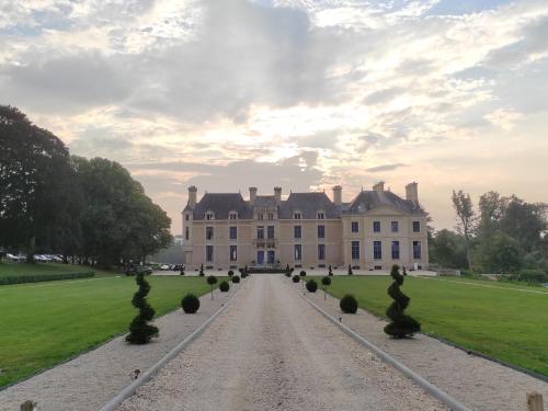 Château de Villers-Bocage, Villers-Bocage (tarifs actualisés 2024)