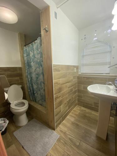 Hoosville Hostel (Formerly The Everglades Hostel), Florida City