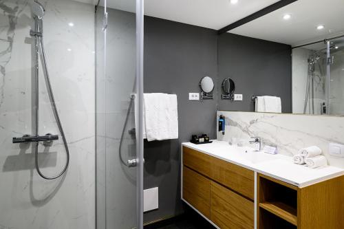 Iza Hotel, Sighetu Marmaţiei (updated prices 2024)
