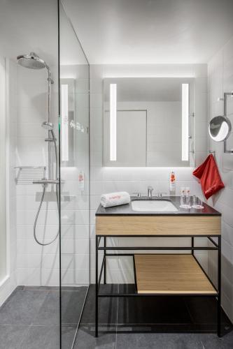IntercityHotel Amsterdam Schiphol Airport, Hoofddorp (updated prices 2026)