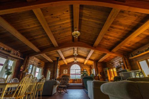 Alert Bay Lodge, Alert Bay – Updated 2024 Prices