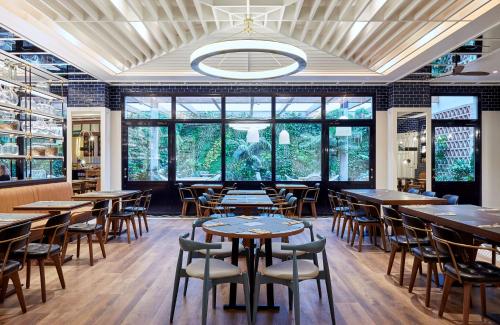 Radisson Blu 1882 Hotel, Barcelona Sagrada Familia, Barcelona – Updated ...