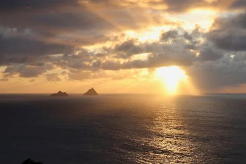 Skellig View Sunset Cliffs View Apartment, Portmagee – Updated 2022 Prices