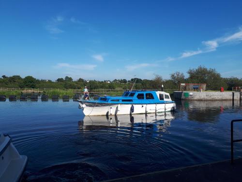 The 10 best boats in Ireland | Booking.com