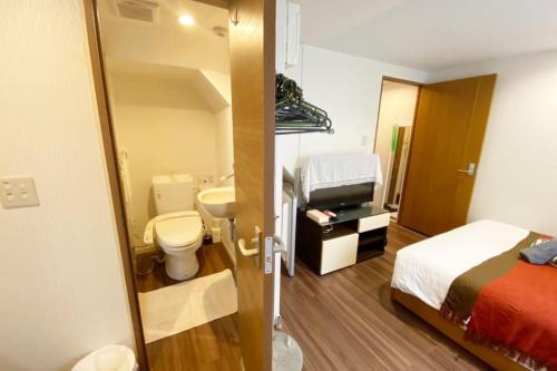 Takemura Building 104, Tokyo (updated prices 2024)