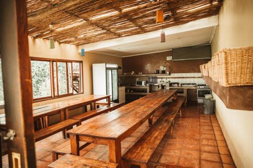 Amphitheatre Backpackers Lodge, Ethels Drive (updated prices 2025)