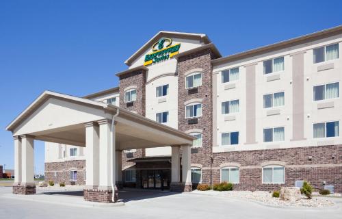 Expressway Suites Fargo, Fargo – Updated 2022 Prices