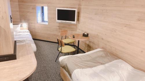 First Cabin Midosuji Namba, Osaka (updated prices 2025)