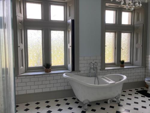 Trawscoed Mansion,Central Wing, Aberystwyth (updated prices 2024)