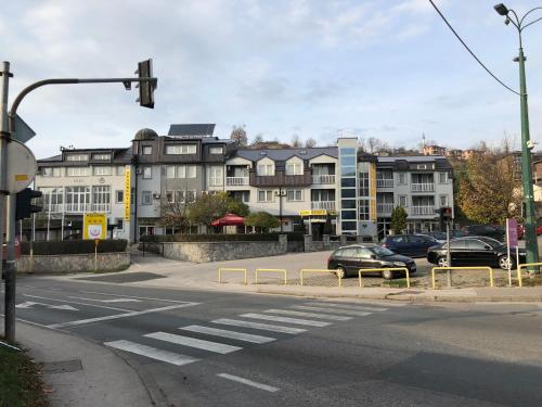 Hotel Sunce Sarajevo Vogosca (BIH Vogošća) - Booking.com