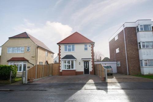 La Casita - Inside the Gates of Frinton-On-Sea, Frinton-on-Sea ...