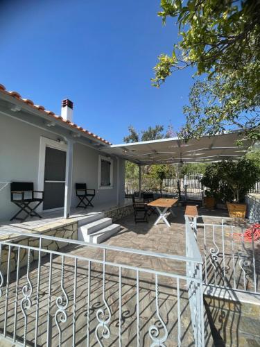 Aloni house, Leonidio (updated prices 2025)