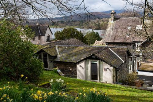Lakehouse at The Waterhead Inn- The Inn Collection Group, Ambleside ...