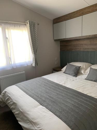 36 Glenfinart Caravan Park, Dunoon (updated prices 2024)