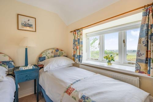 Cwm Farm, Trearddur (updated prices 2024)
