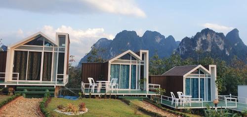 99 Camp and Cafe, Khao Sok National Park – Updated 2023 Prices