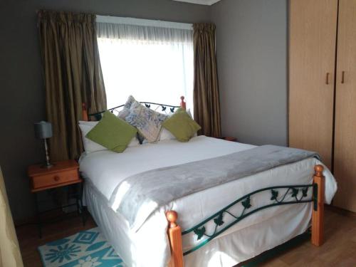 Lapaleholo Guesthouse, Phuthaditjhaba (updated prices 2024)