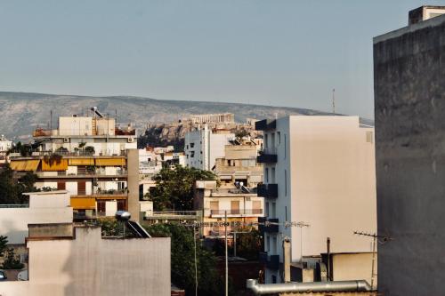 Navitas House, Athens (updated prices 2025)