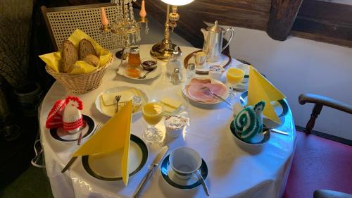 Hotel zum Riesen - älteste Fürstenherberge Deutschlands, Miltenberg ...