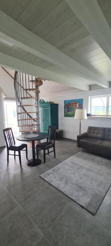 3 ruoniai, Palanga (updated prices 2025)