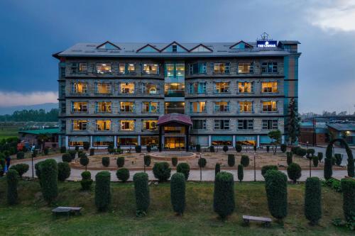 The Chinar Srinagar, Srinagar (updated prices 2024)