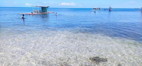 Golden Kirins Beach Resort, Lian (updated prices 2024)