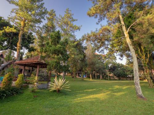 The Village Resort Bogor Powered by Archipelago, Bogor (updated prices ...