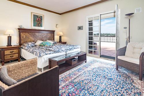 Charming 3-Bedroom Townhouse in Aloha Pueblo with Breathtaking Views ...