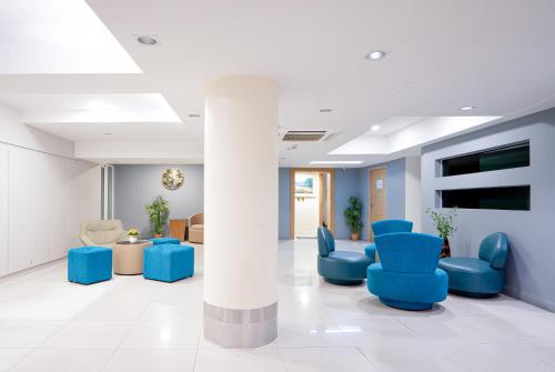 Grand Alpine Hotel, Bangkok – Updated 2023 Prices