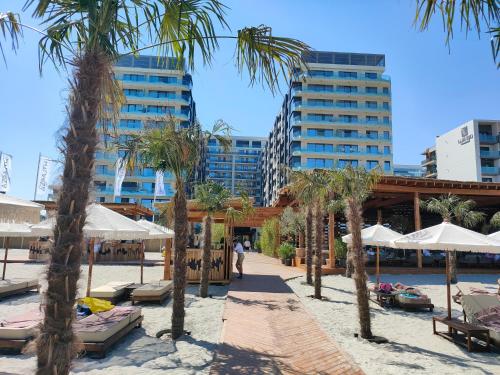 Blue Wave Luxury Apartment Mamaia Nord Azimuth Beach, Mamaia Nord ...